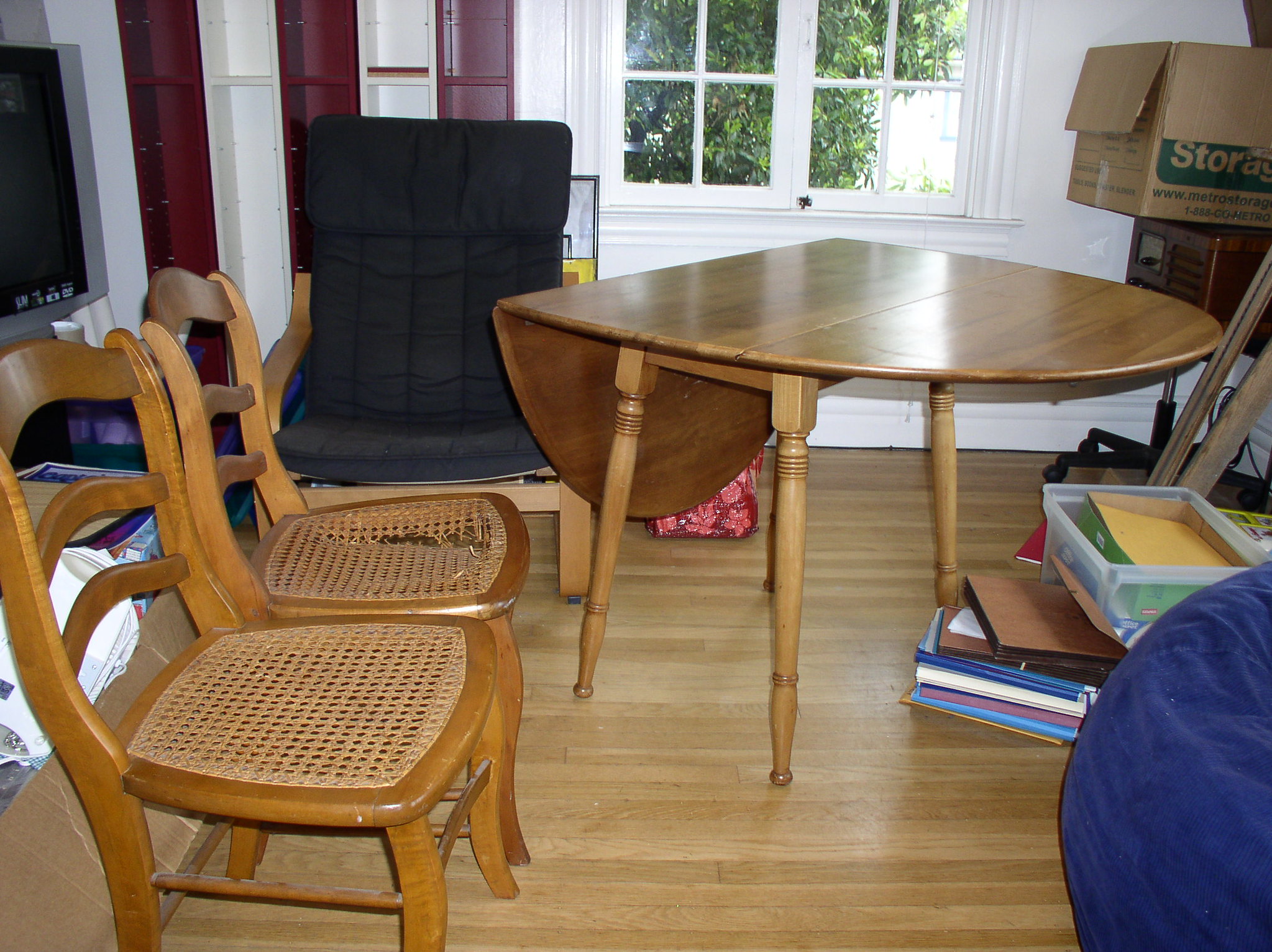 16 Compact Furniture Ideas for Small Spaces