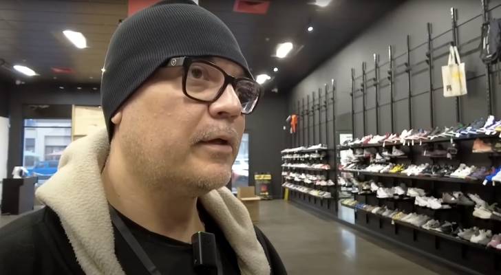 'It's shocking': This California shoe store owner uses 1 simple trick ...