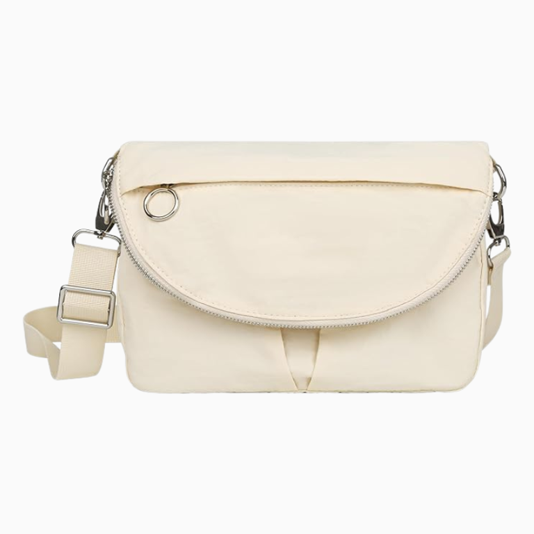 A good athleisure look is what you need this season