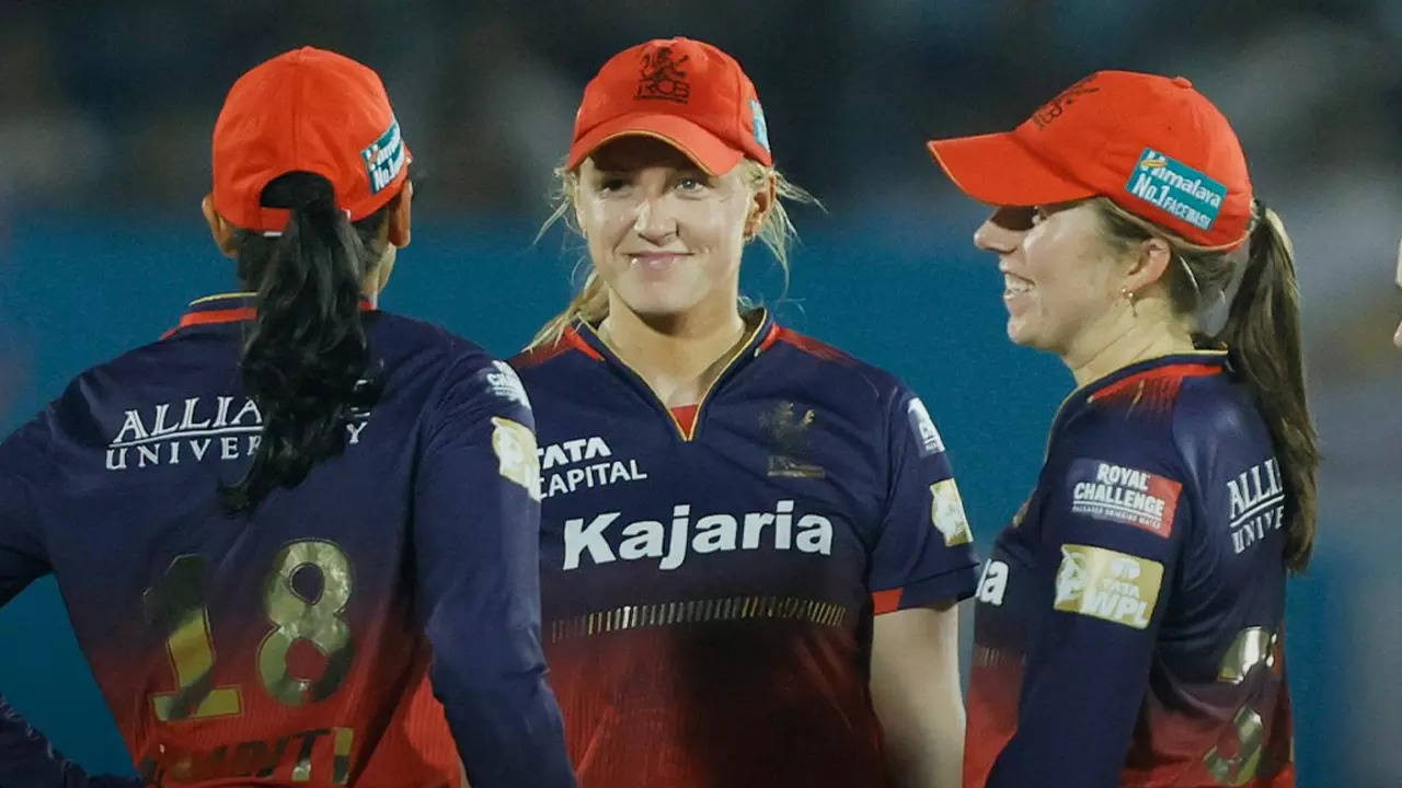 RCB deny MI direct entry into WPL final with 11-run win; DC through to ...