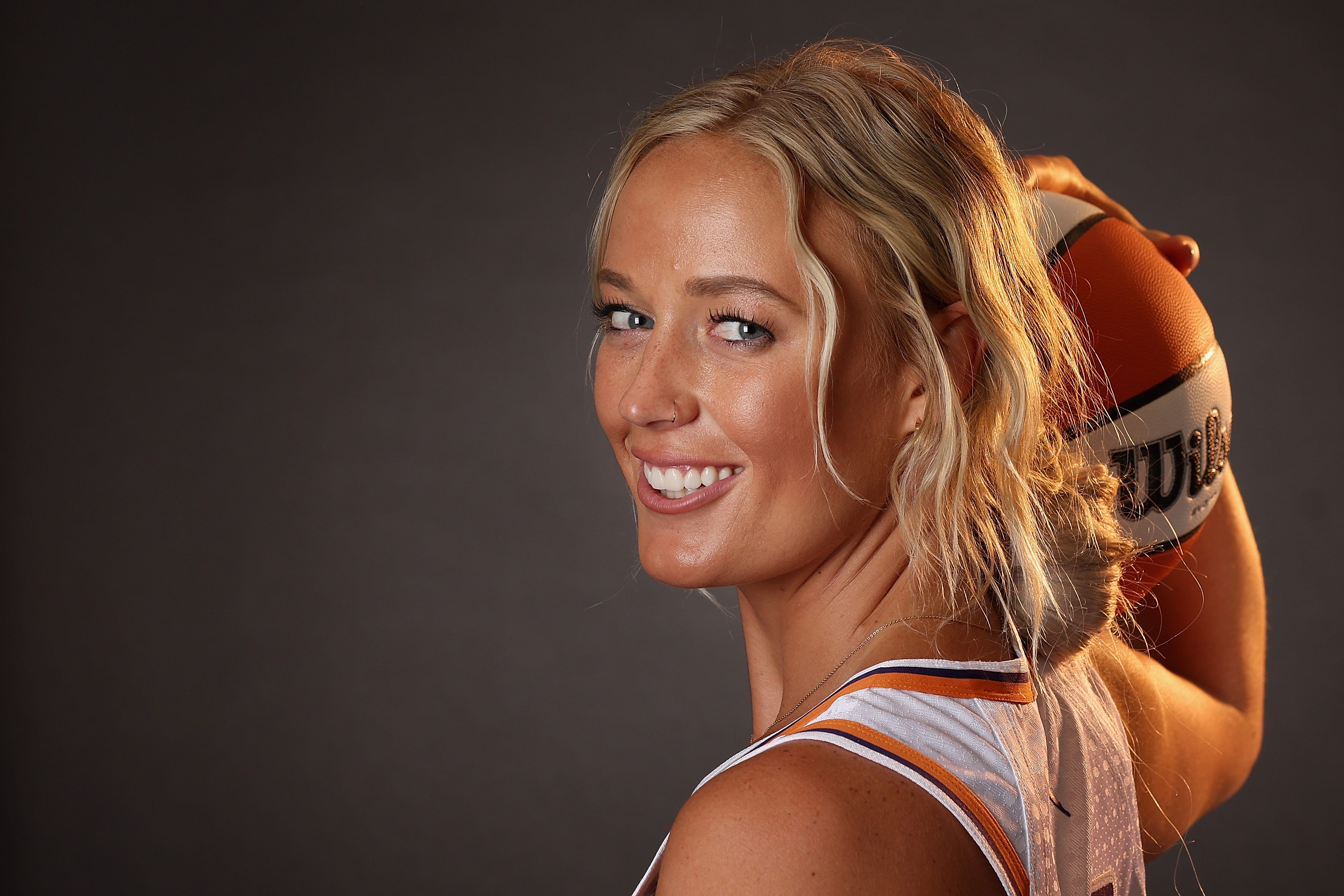 Sophie Cunningham's reaction to Fever trade? 'Heck yeah, we're about to ...