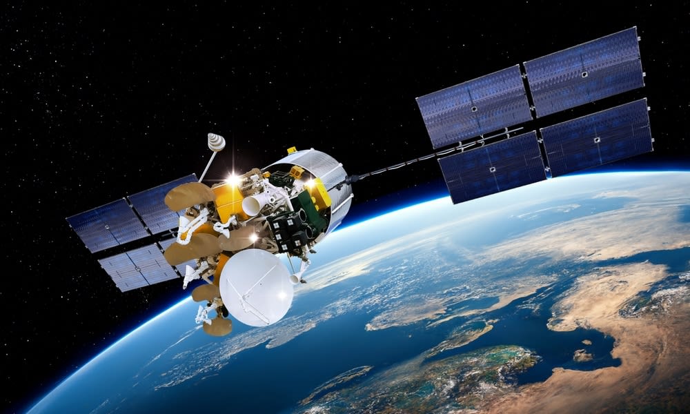 Espace : plus de 10 000 satellites sont désormais en orbite