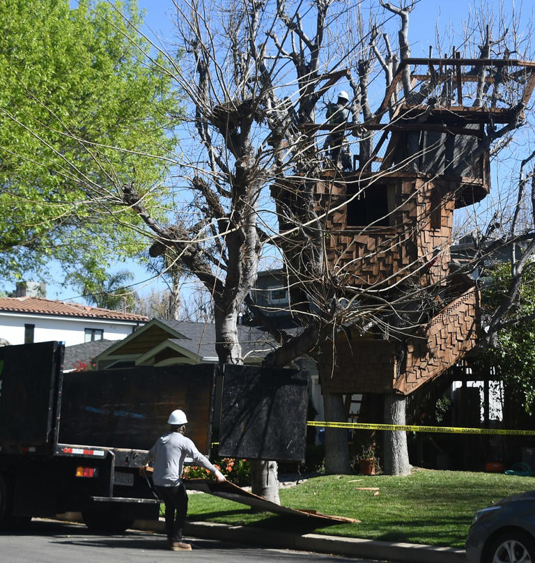 Ex-‘Simpsons’ producer says LA officials forced him to destroy beloved ...