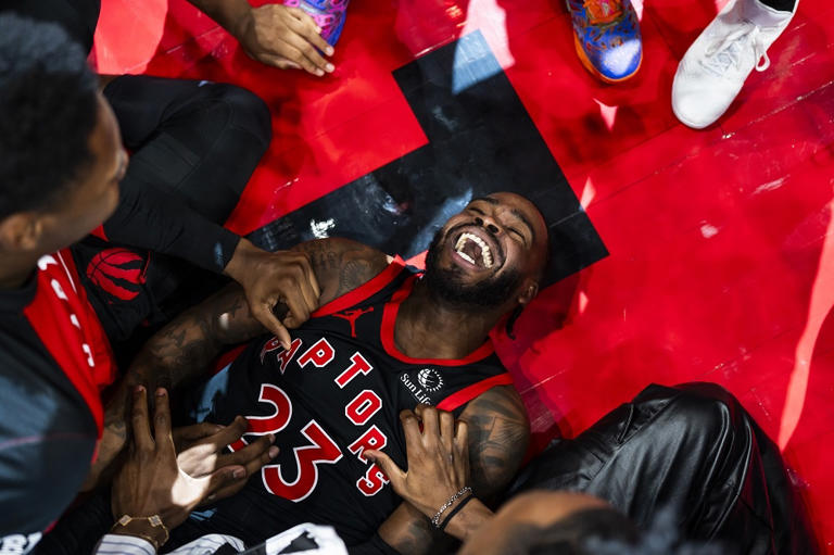 WOLSTAT: Raptors buzzing from point guard Jamal Shead's rare dunk