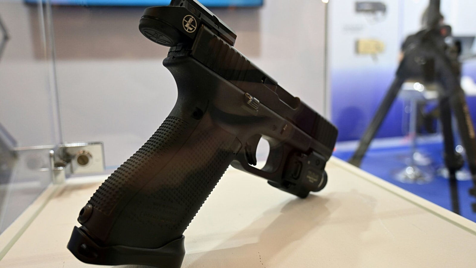 House committee considers semi-automatic firearms bill today