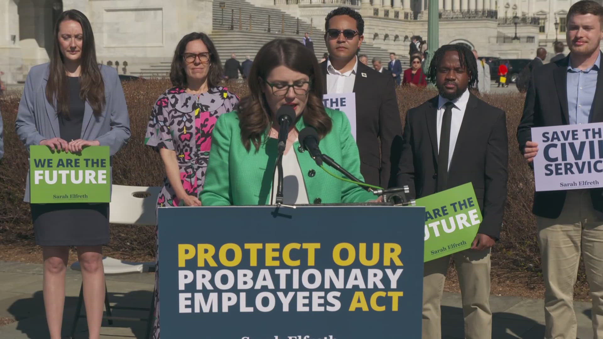 Bill aimed to re-instate fired federal workers introduced