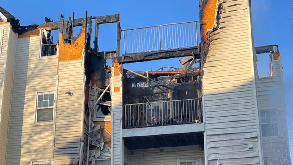 Over 20 people displaced as apartment building catches fire in Windsor Mill