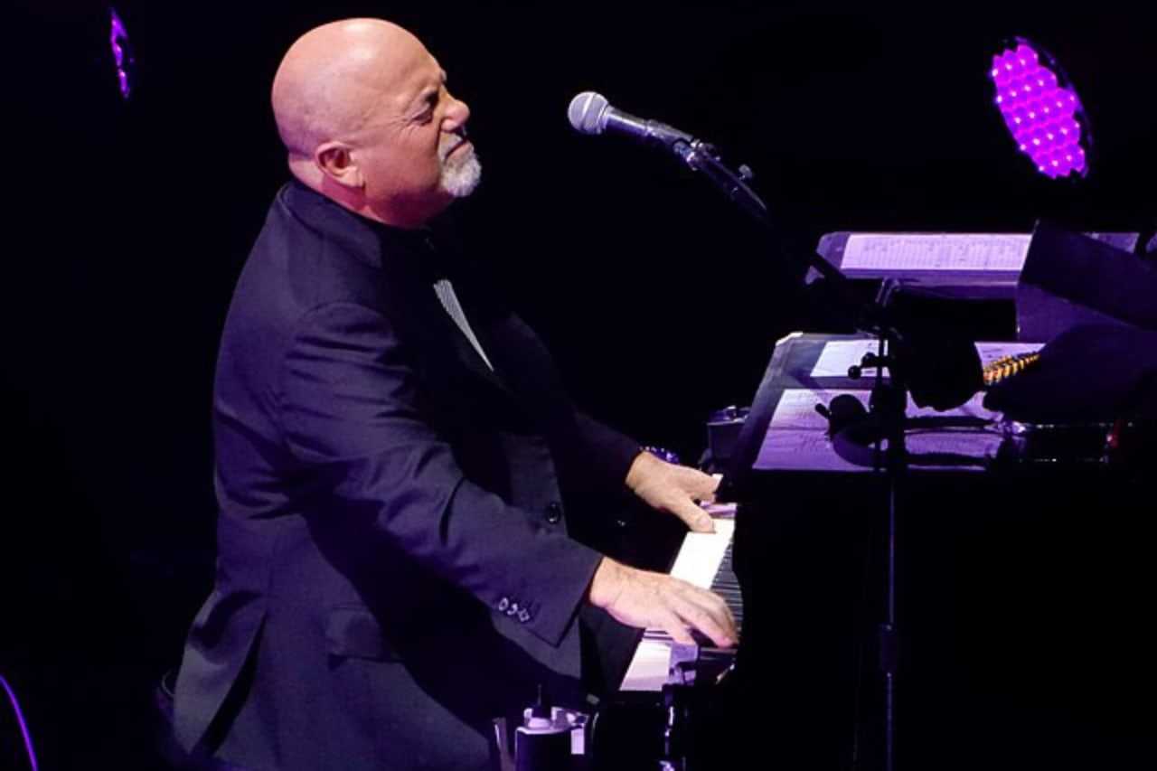 Billy Joel Reveals Medical Diagnosis After Cancelling All Remaining ...