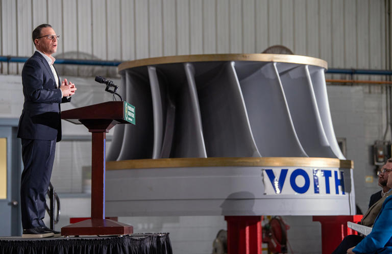 Gov. Shapiro visits York County to tout 'Lightning Plan' for the state ...