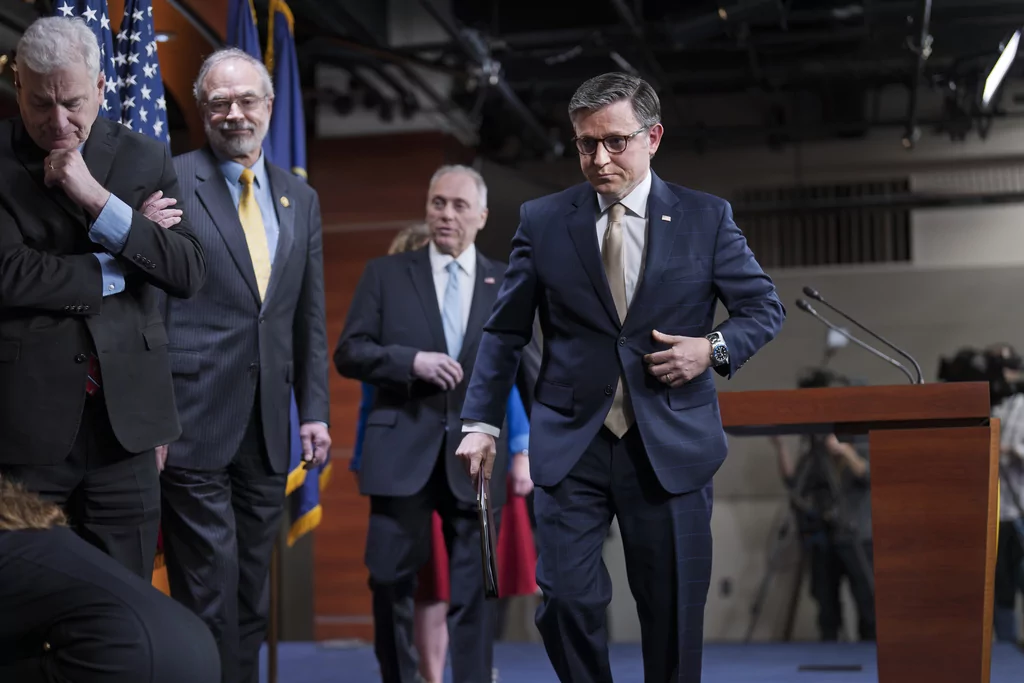 House GOP passes stopgap funding bill with help of Trump-Vance pressure ...