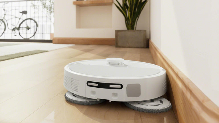 iRobot launches 8 new Roombas — but warns investors it's in trouble