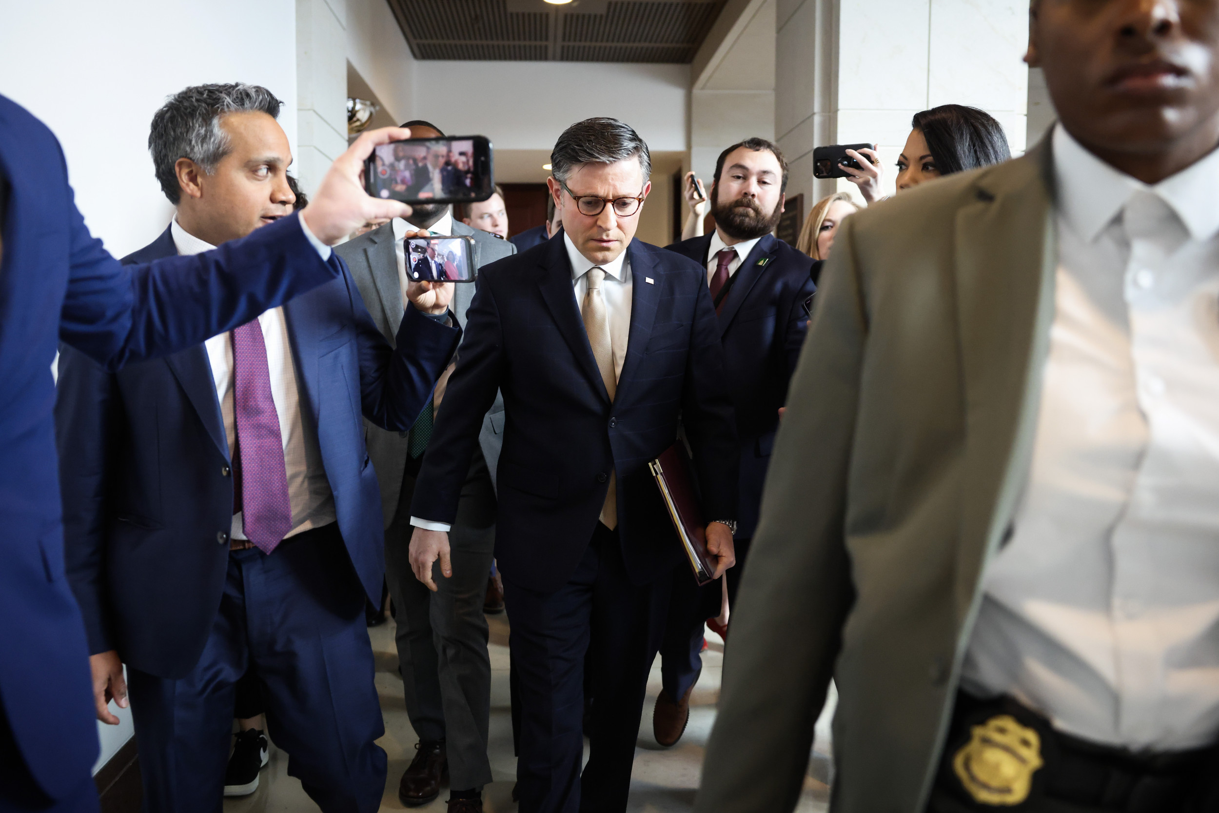 US House Approves Stopgap Government Funding Bill