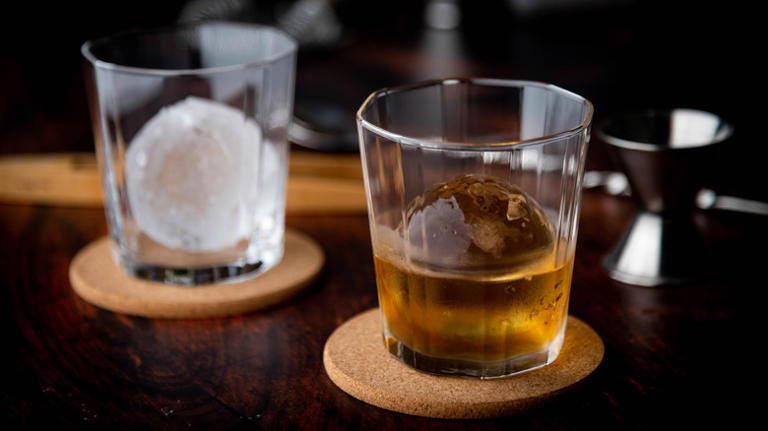 Why Ice Spheres Are Better Than Cubes In Strong Alcoholic Drinks