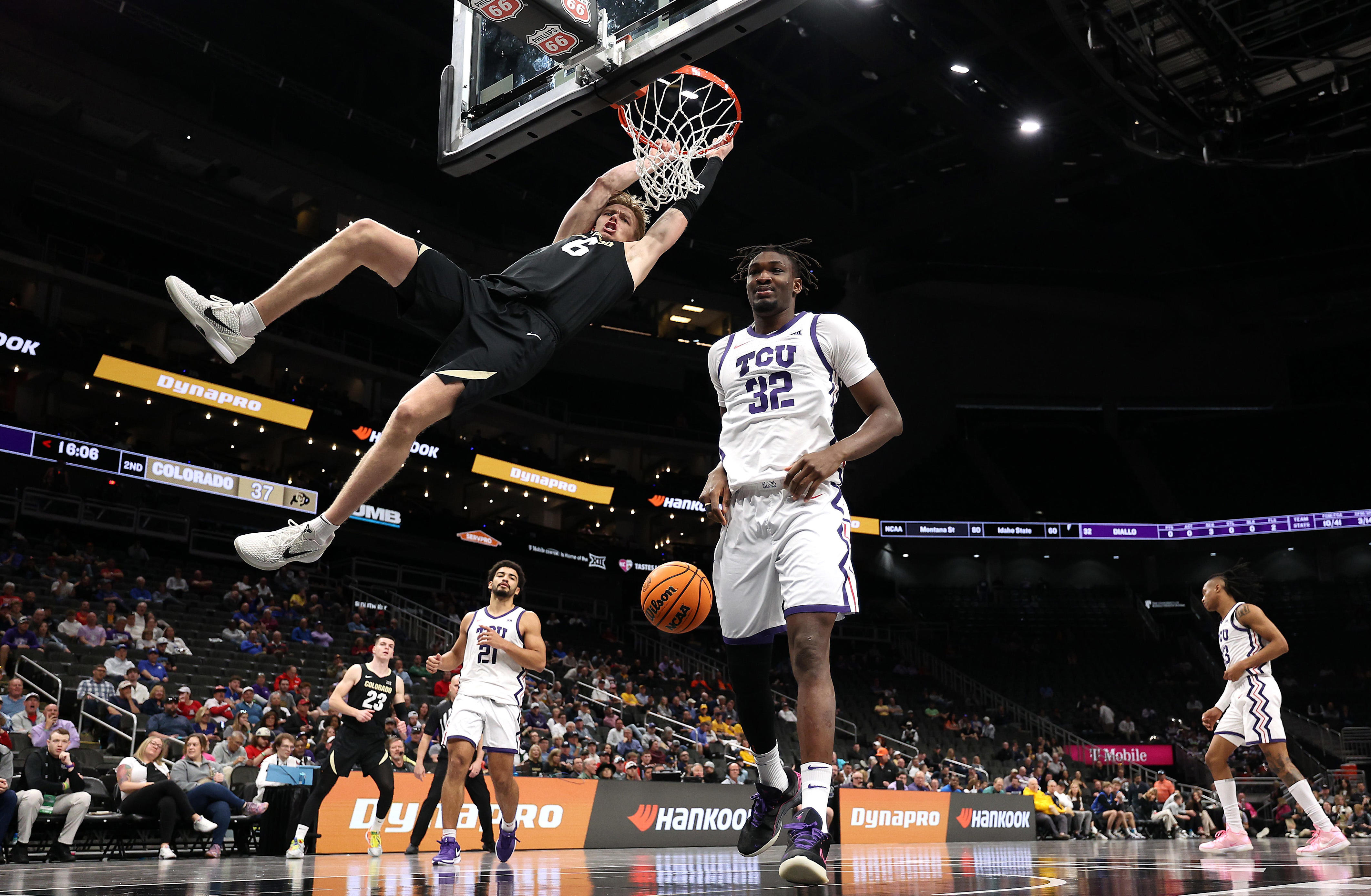 Colorado holds off TCU in opening round of Big 12 Tournament