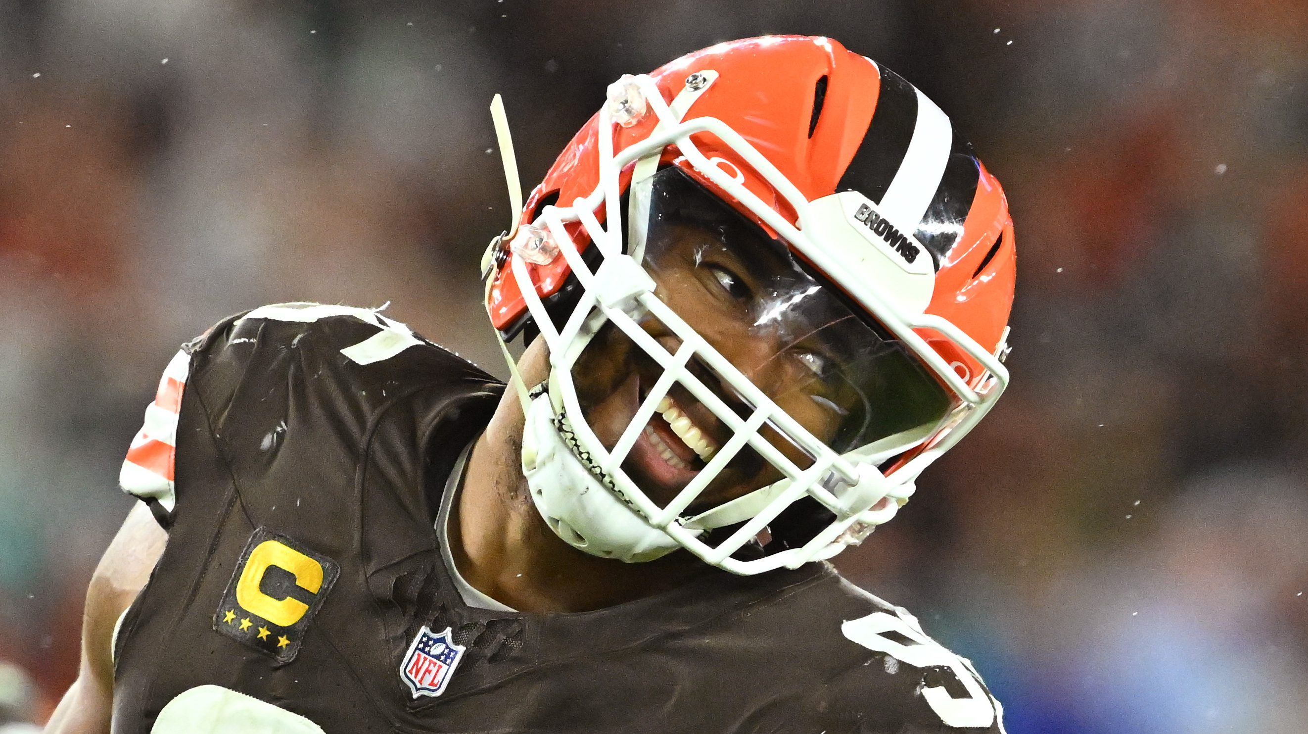 Browns Sign Pass-Rush Partner for Myles Garrett