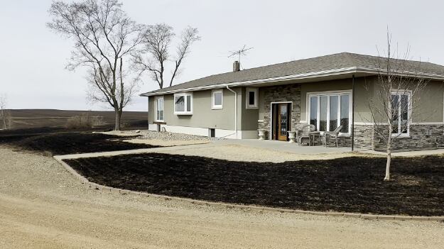 Grant County fire comes within feet of engulfing homes and a church