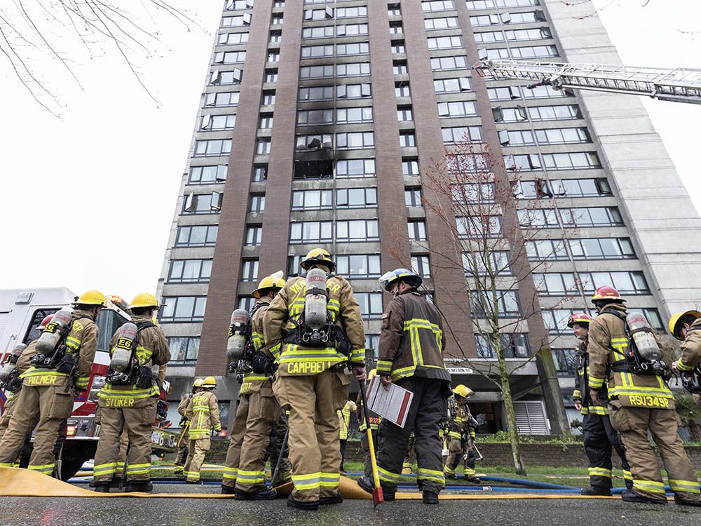Fire breaks out at affordable housing highrise in Vancouver's West End