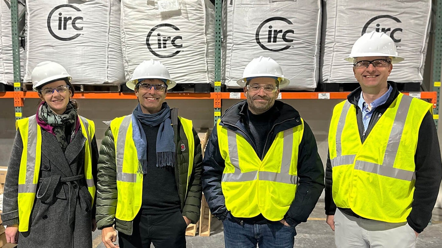 Circ, Selenis partner to boost recycled polyester production