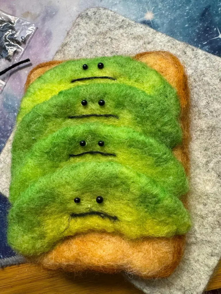 35 Great (And Hilariously Bad) Needle Felting Art Projects From Masters ...