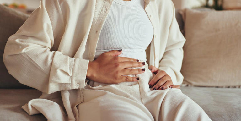 Want to Try the Viral Castor Oil in Belly Button Trend? Here's What to ...