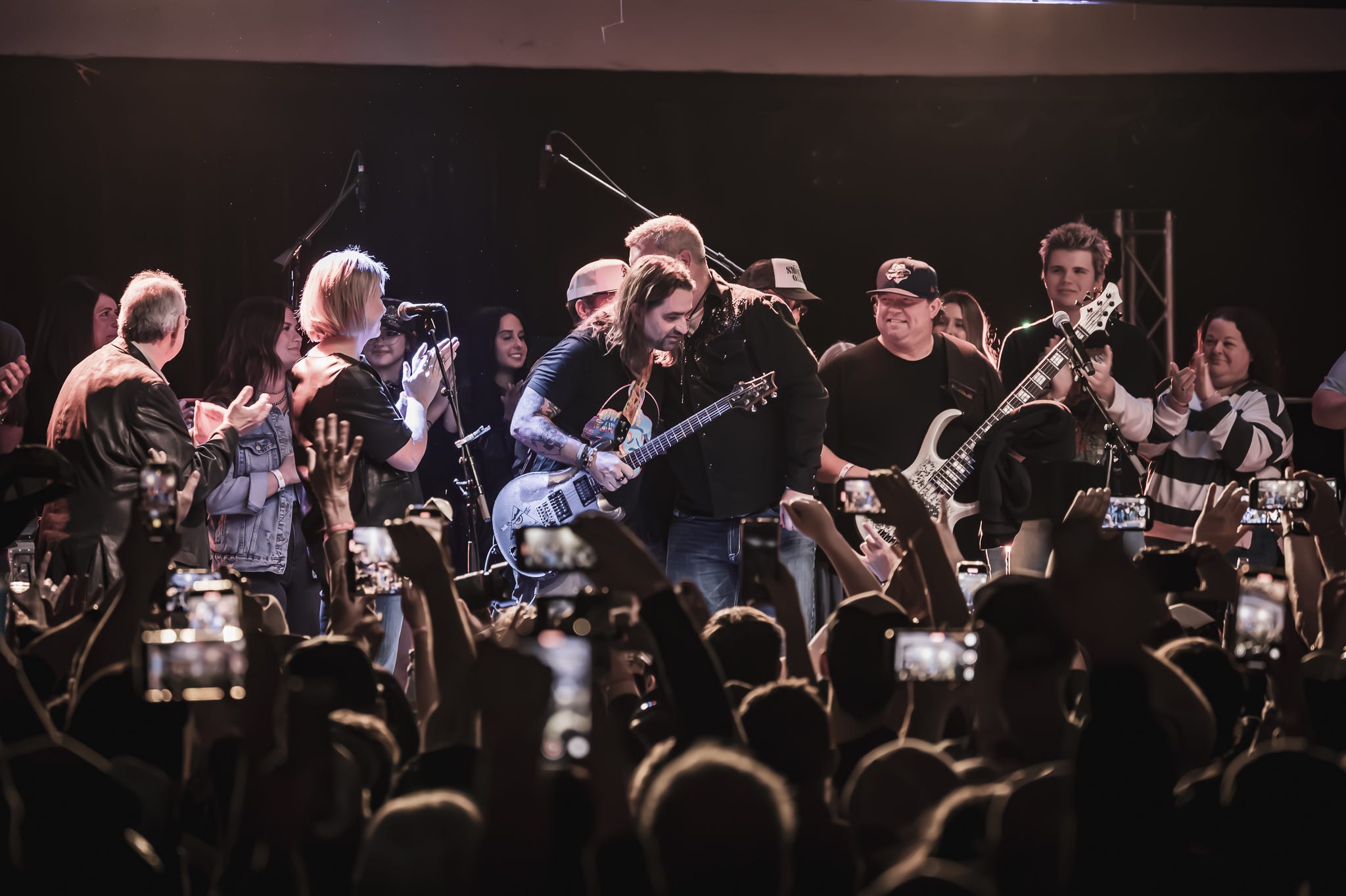 Cross Canadian Ragweed, The Great Divide, Stoney LaRue and more get ...