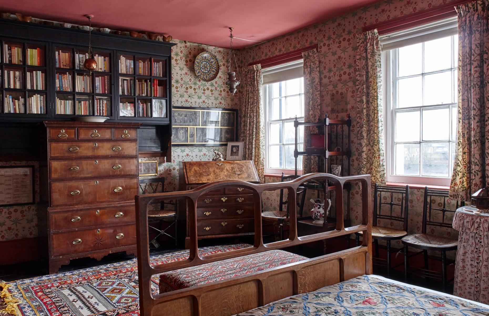 Touring a perfectly preserved time capsule home museum