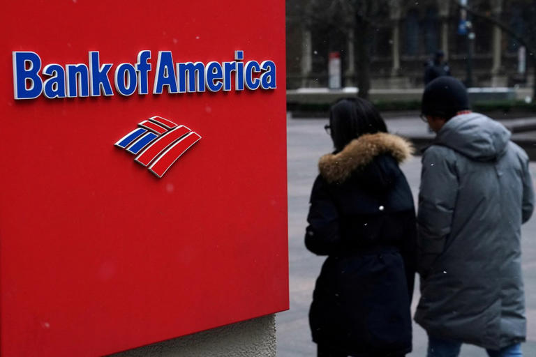 Bank of America axes 150 junior banker jobs after layoffs at Goldman ...