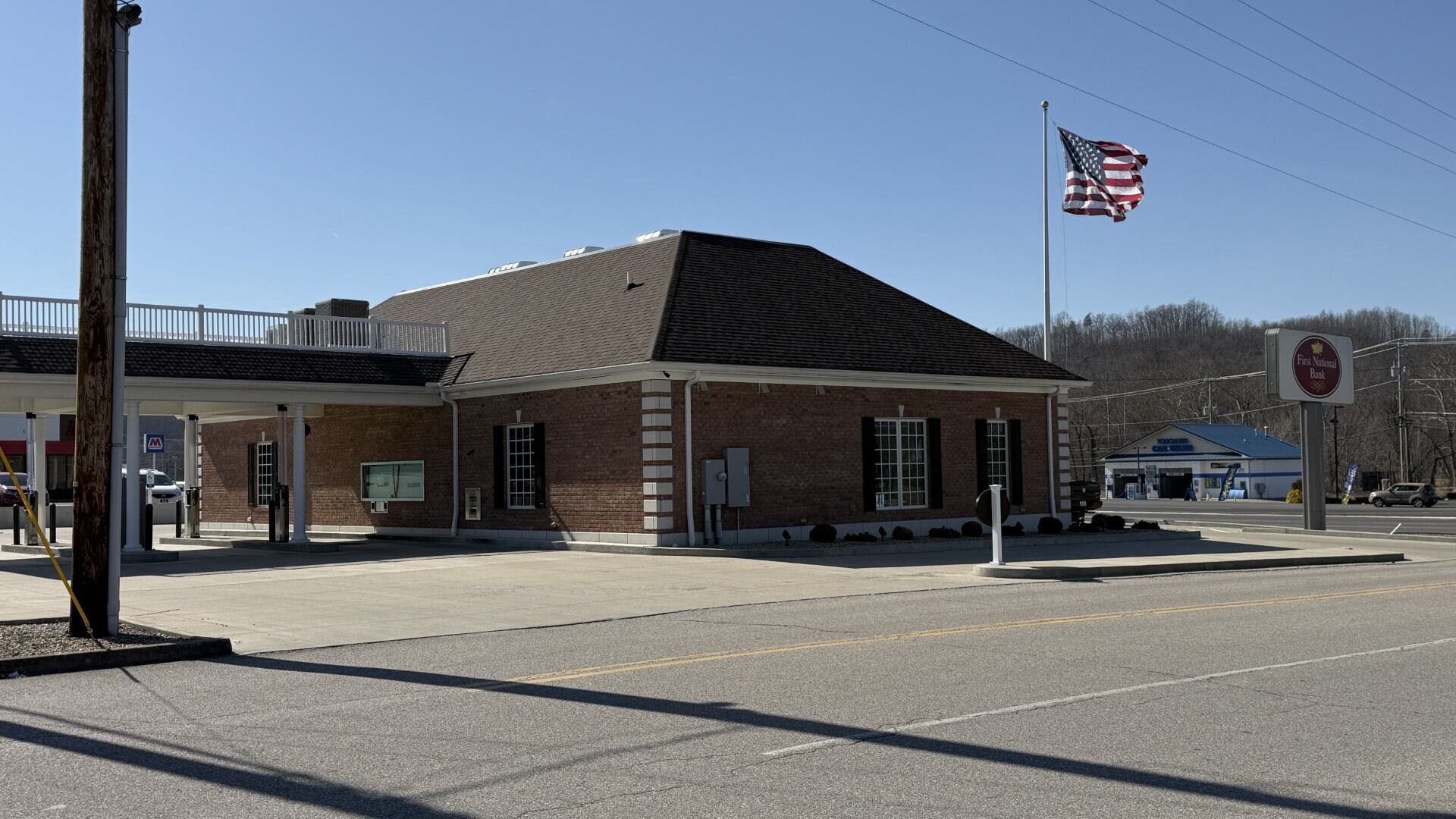 Man arrested after bank robbery in Boyd County Man arrested after bank robbery in Boyd County