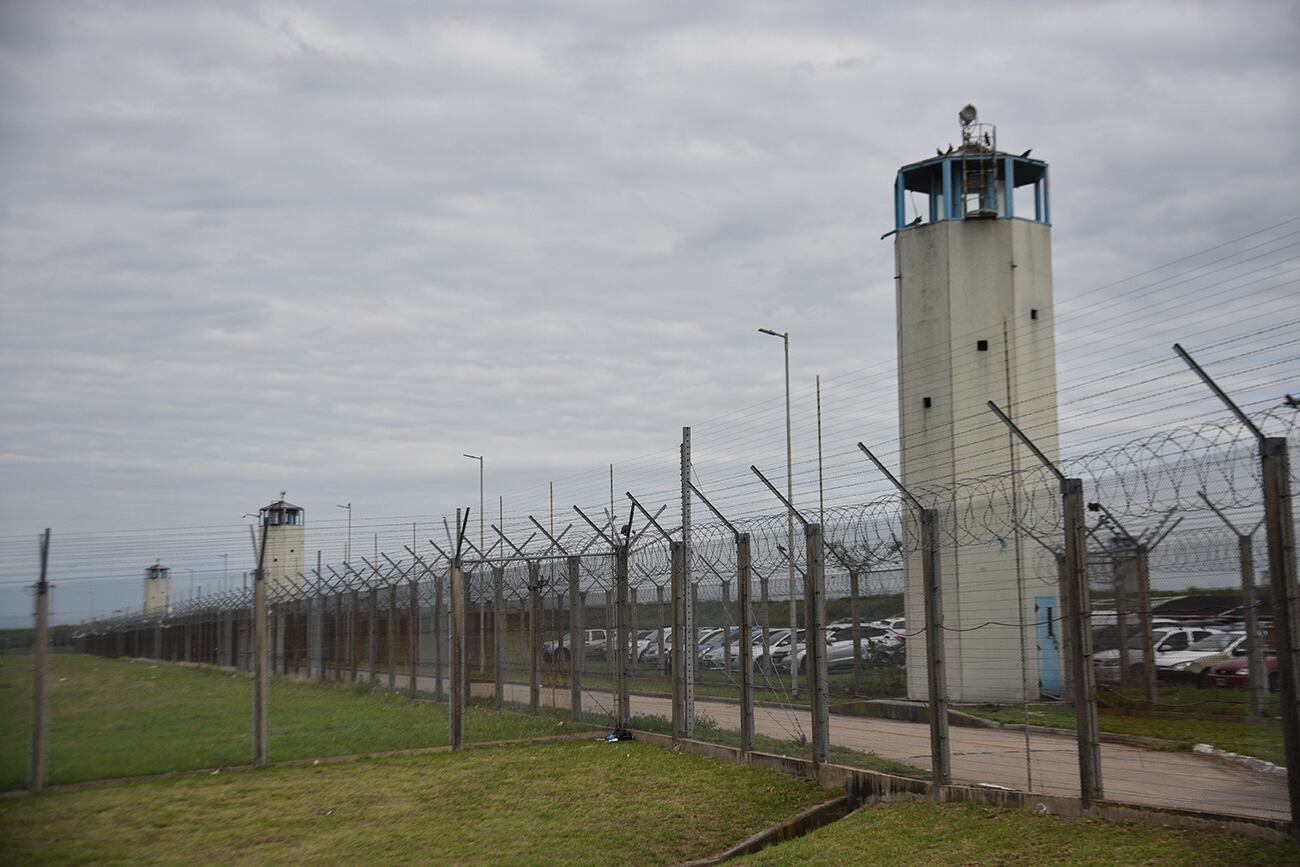 “Call center tumbero”: allanaron una cárcel de máxima seguridad en Córdoba