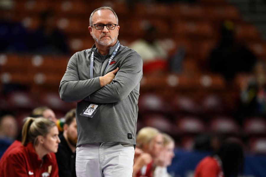 Mike Neighbors steps down as Razorback women’s basketball coach