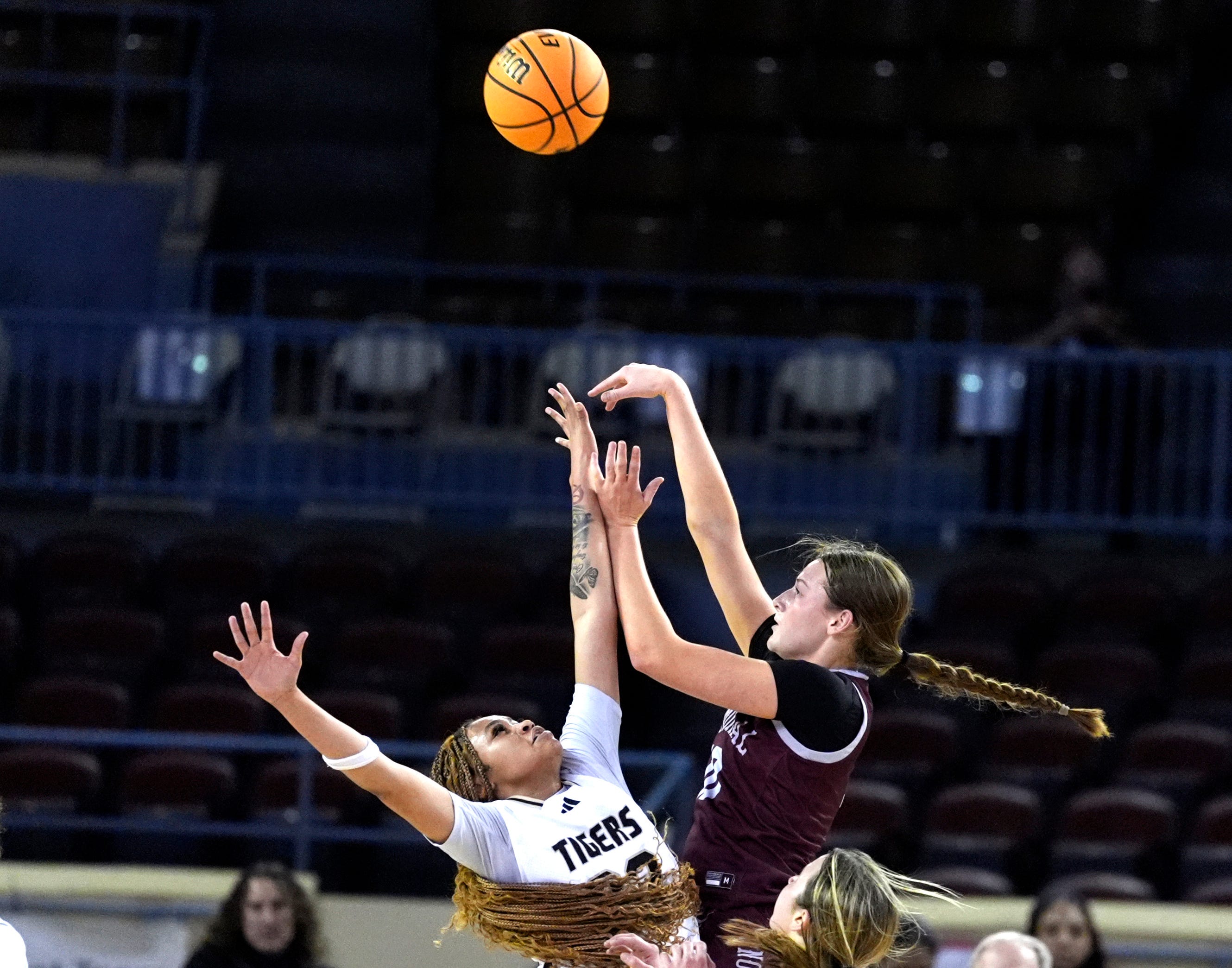 Class 6A girls basketball: Norman, Mustang, Putnam North, Broken Arrow ...