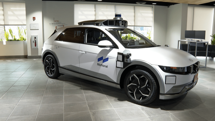 Self-driving car company uses Las Vegas infrastructure to make cars ...