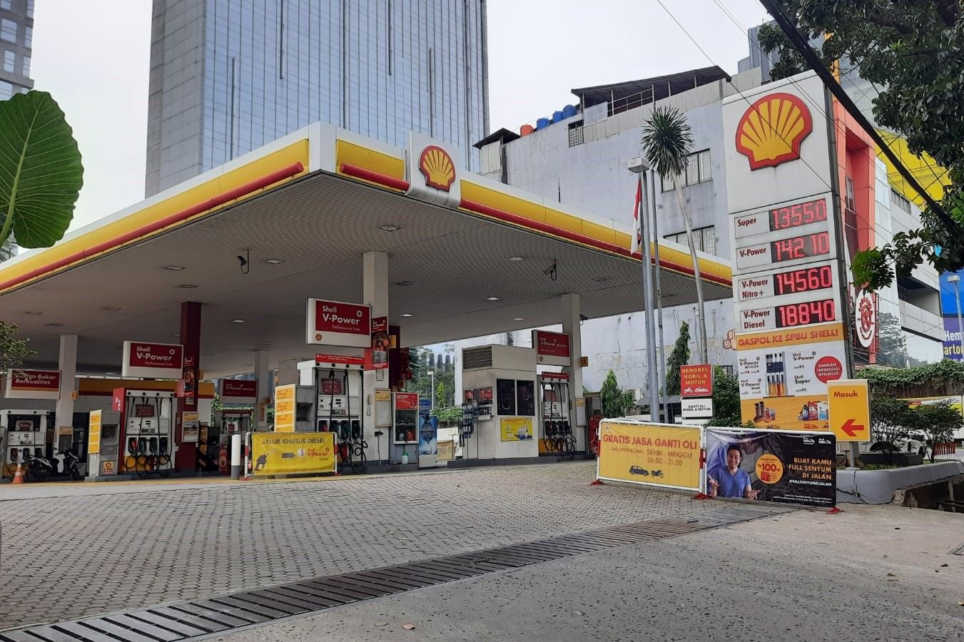 Ternyata Masih Ada SPBU Shell Indonesia yang Punya Stok BBM Super, Ini ...