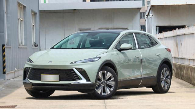 能翻身的合资SUV？续航可达620km，别克E4你满意吗