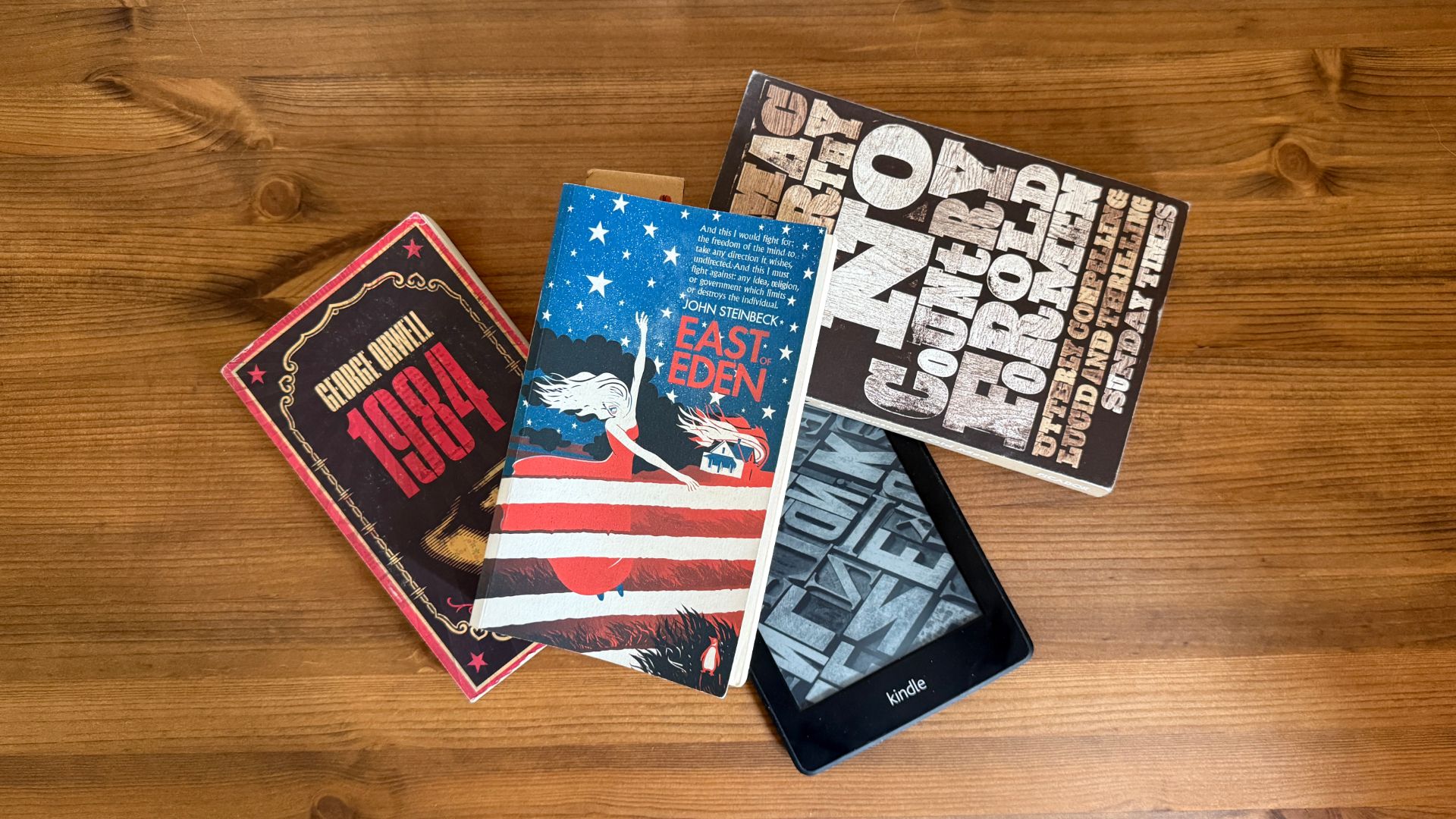 6 Reasons Why Physical Books Replaced My eReader