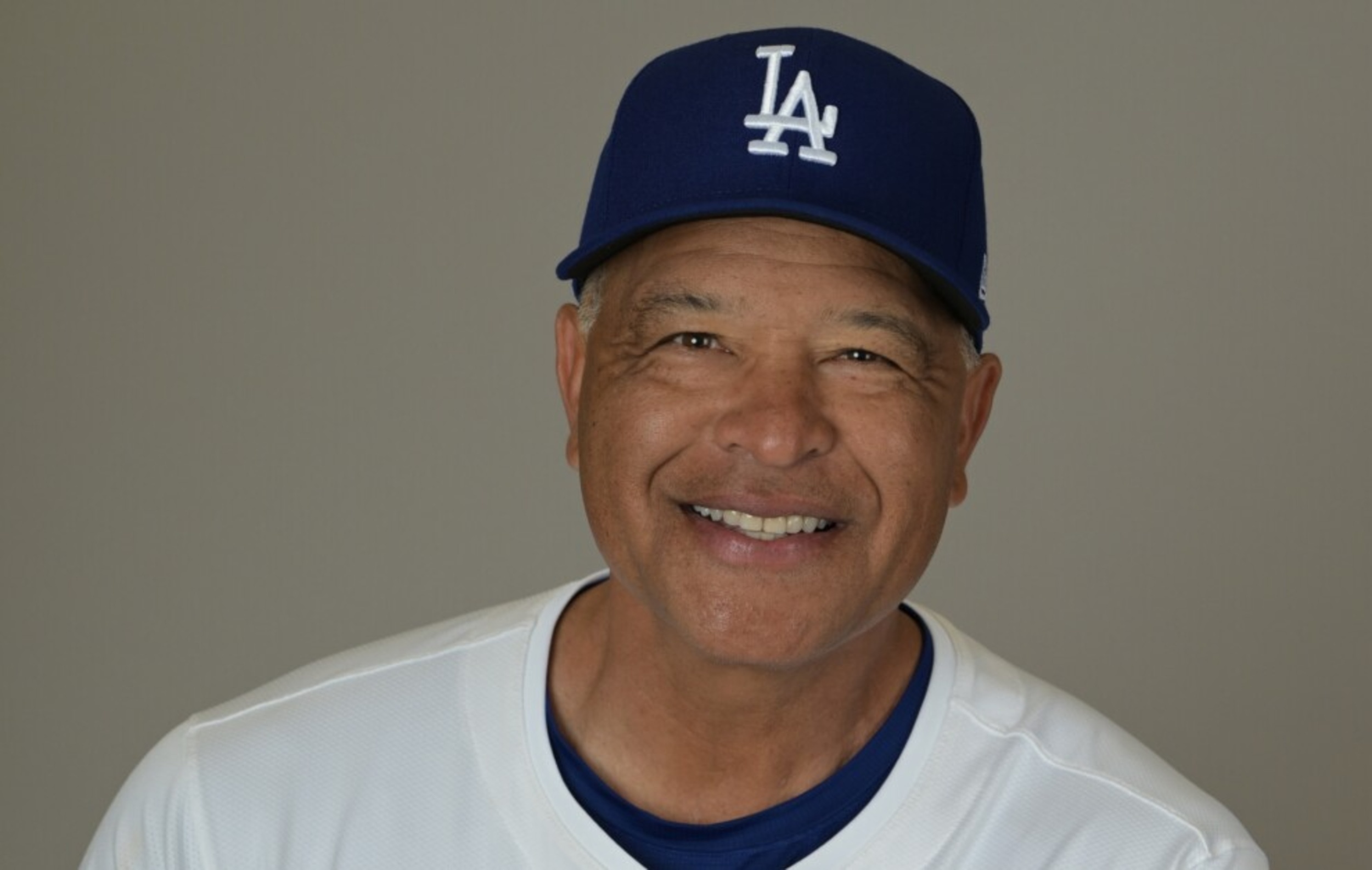 Dodgers Sign Manager Dave Roberts To Historic Contract Extension