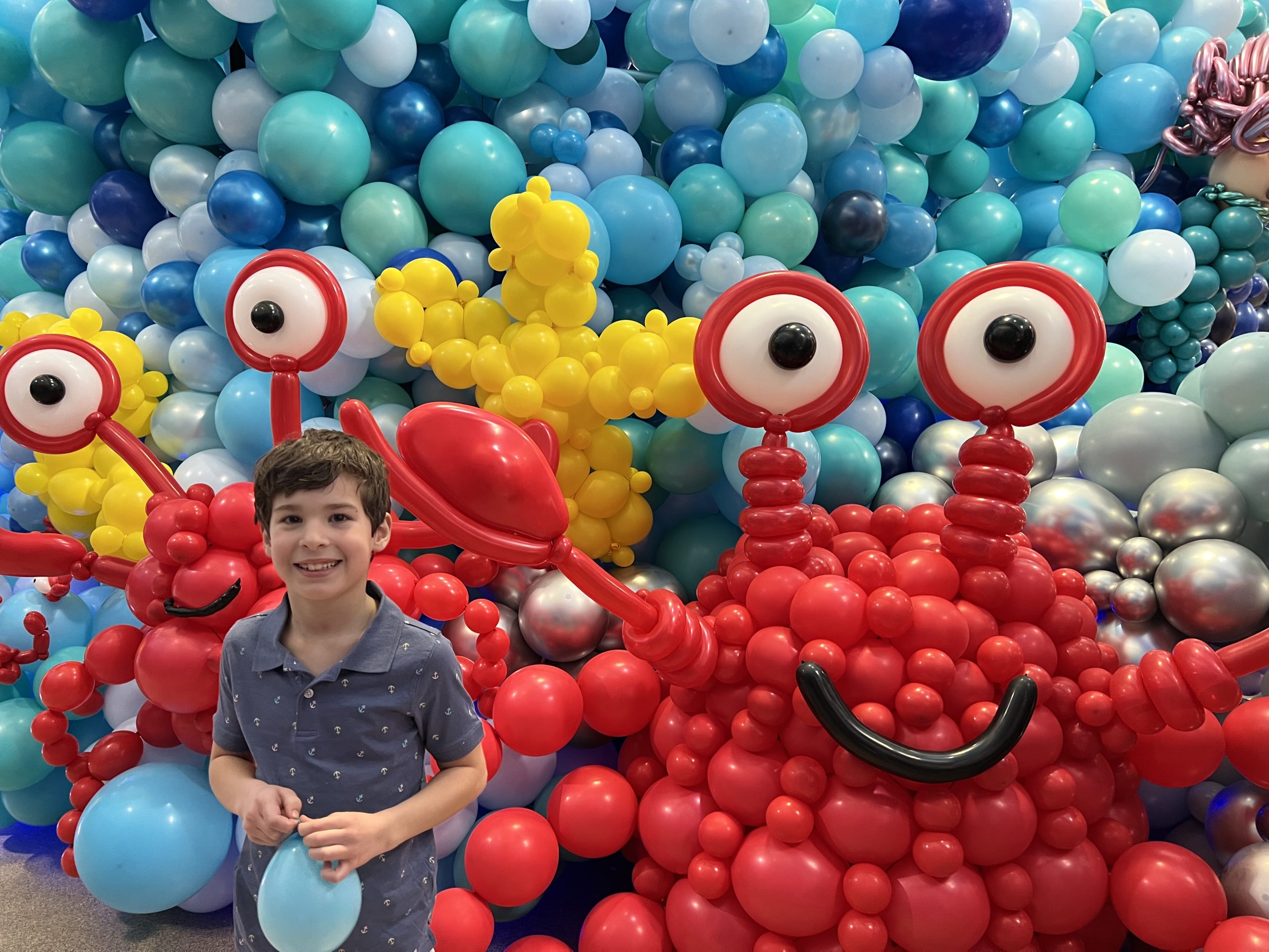 A Magical Deep-Sea Balloon Adventure for the Whole Family!