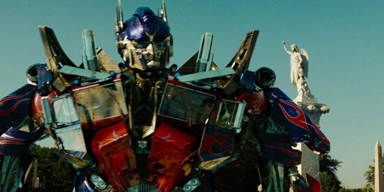 10 Worst Science Fiction Movies, According to Roger Ebert