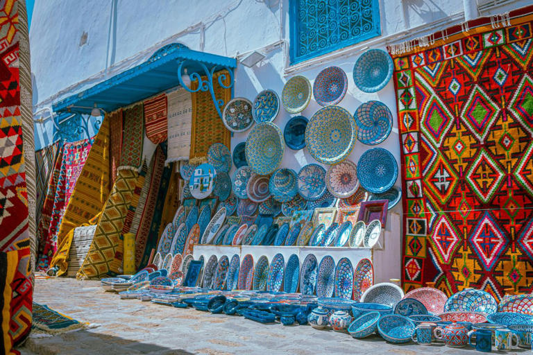 DIY Projects Using Artisan Tiles: A Beginner's Guide