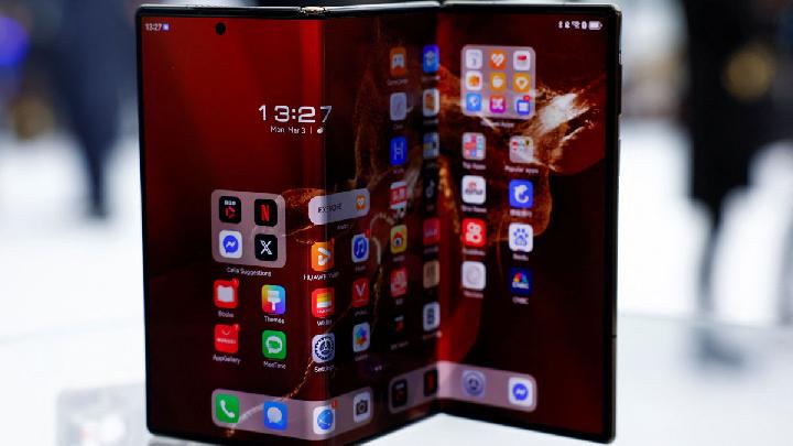 Catatan MWC 2025, Ini 3 Ponsel Flagship dari Vivo, Oppo, dan Huawei