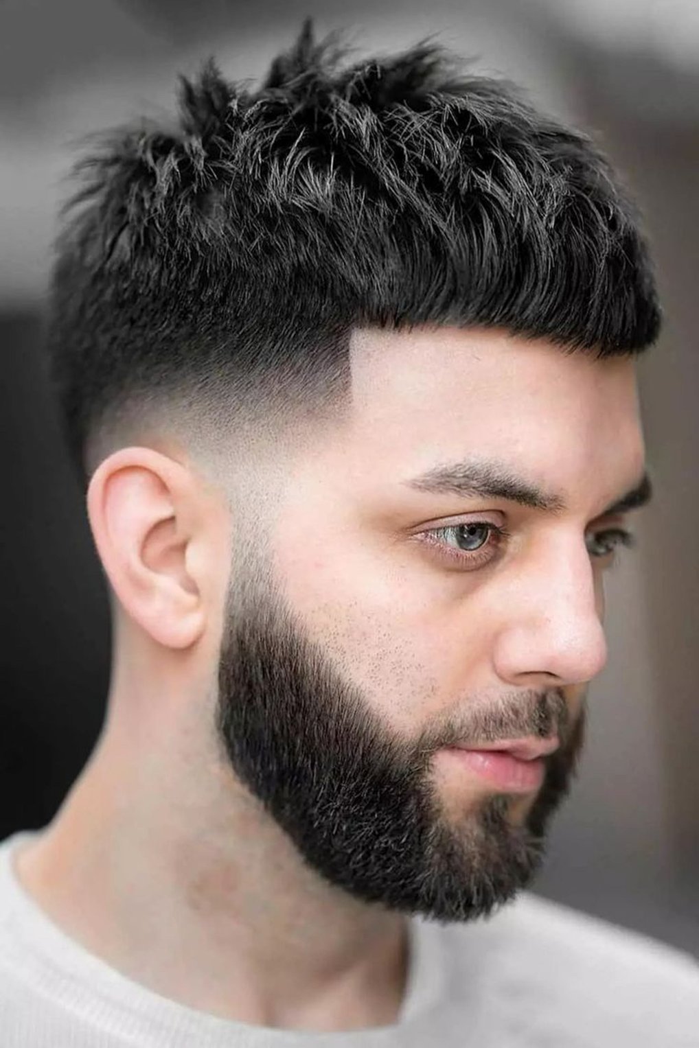 12 Rekomendasi Potongan Rambut Low Fade Cut Pria