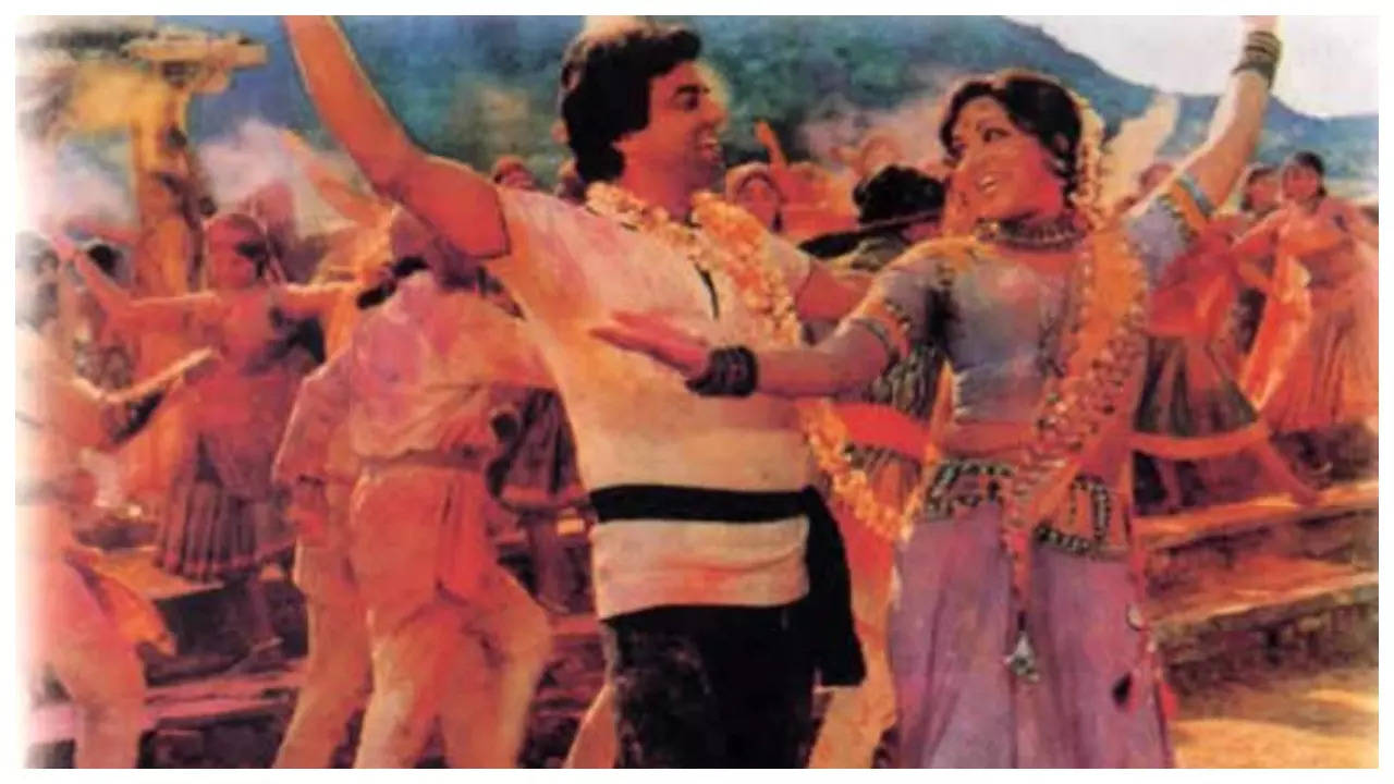 Bollywood’s Most Iconic Holi Scenes