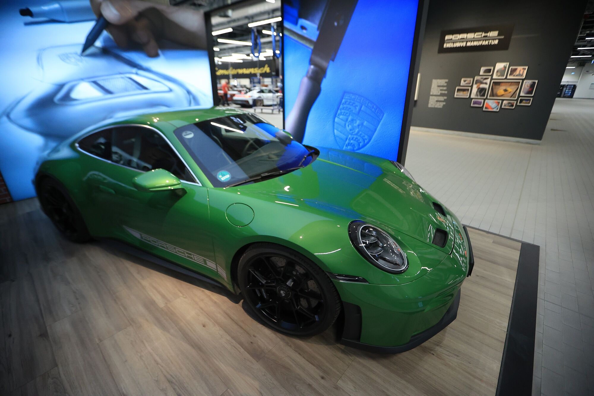 Porsche Cuts Profit Target From IPO After China Sales Slump