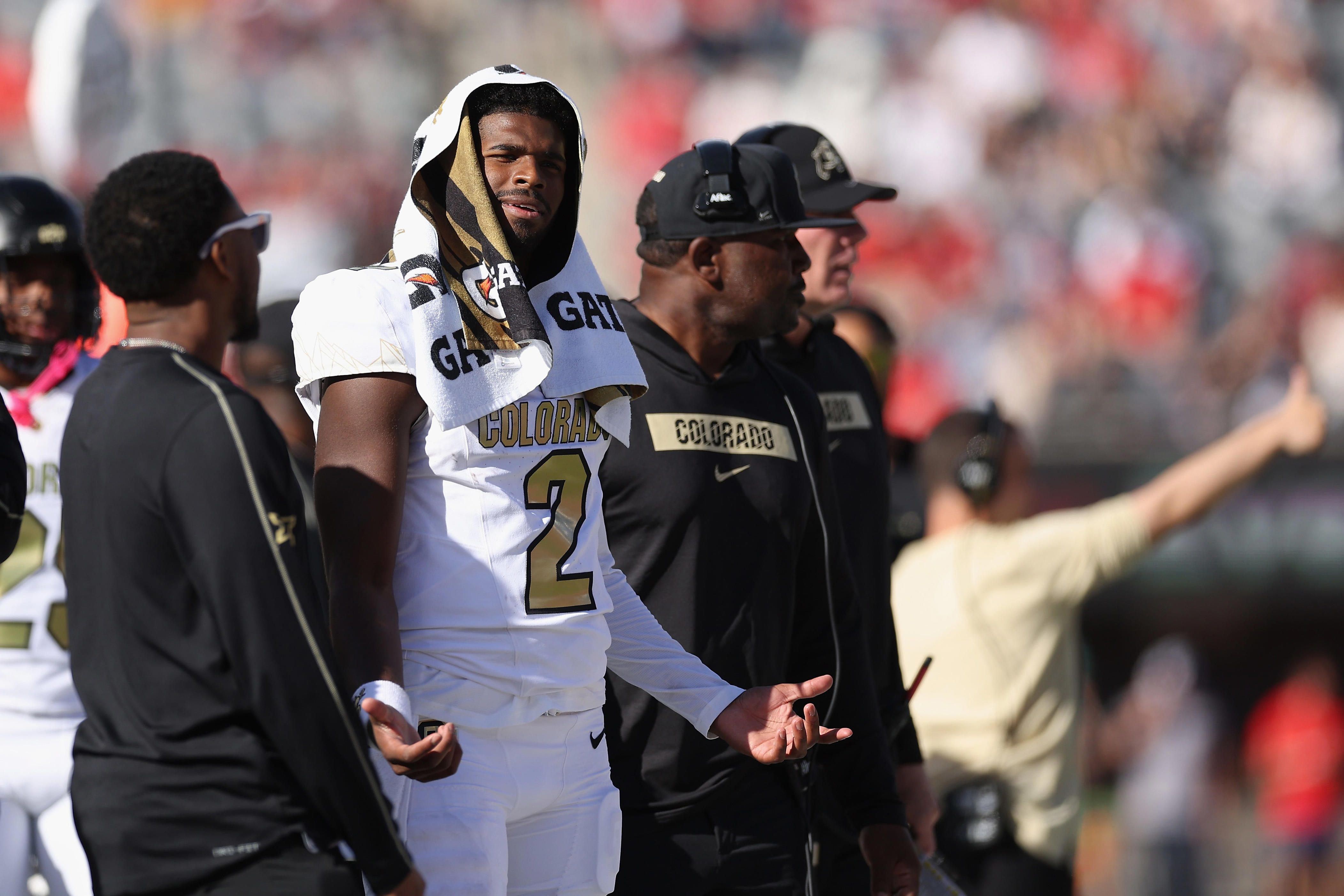 2025 NFL mock draft: Shedeur Sanders falls as free agency, QB moves ...