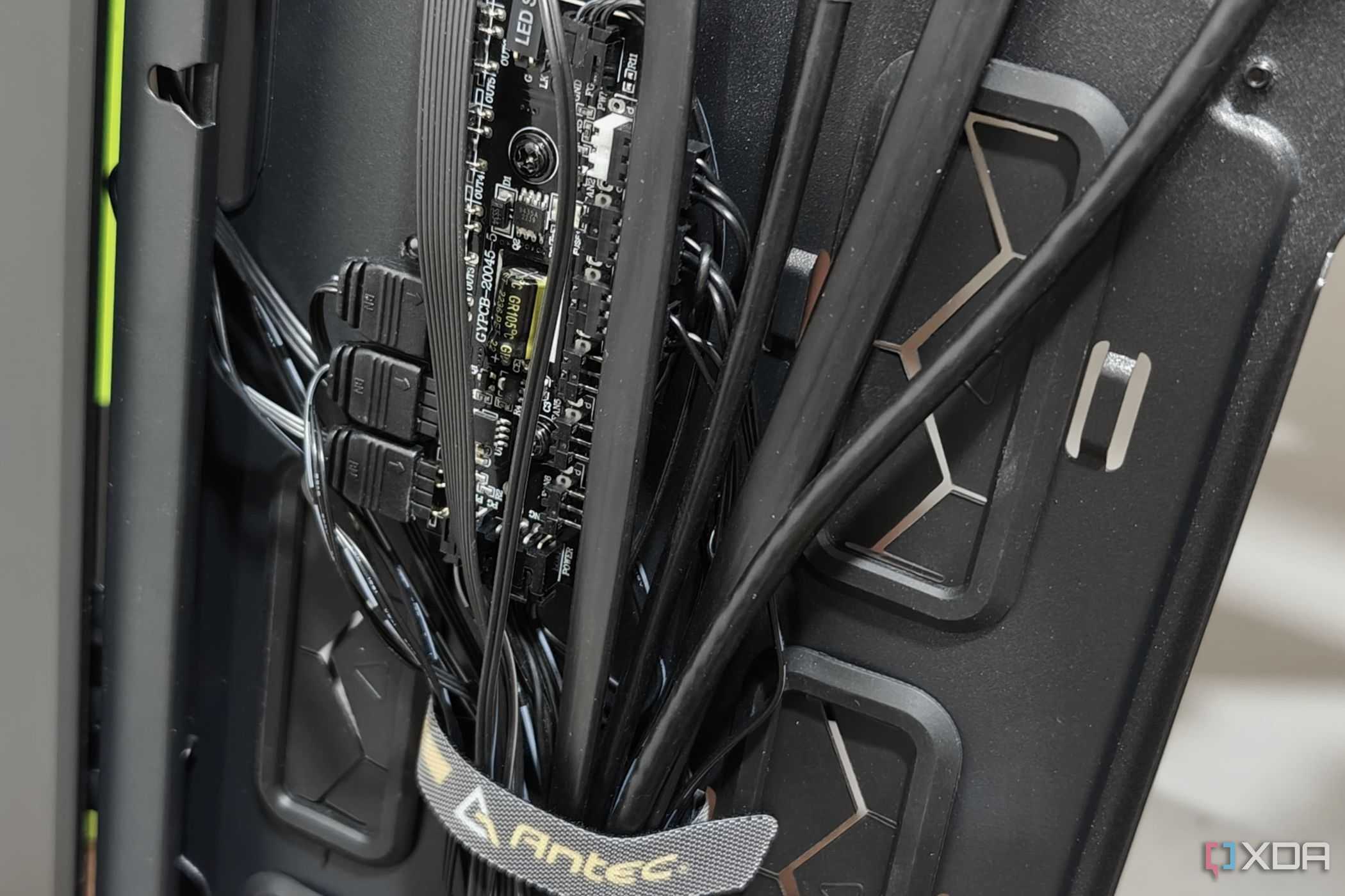 6 small 3D-printed parts that make PC building easier