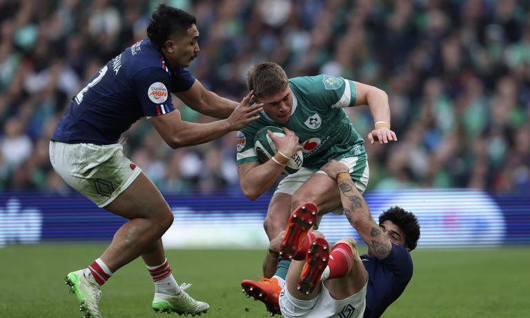 Leicester bid to sign Ireland fly-half Jack Crowley in urgent mission ...