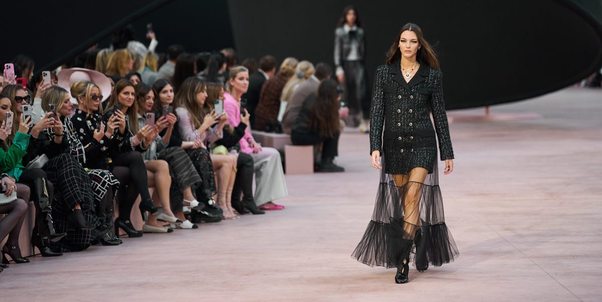 The Runway Rundown: Chanel Plays With Proportions