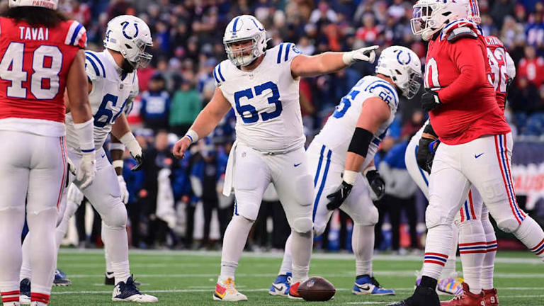 Colts Re-Sign Offensive Lineman to One-Year Deal