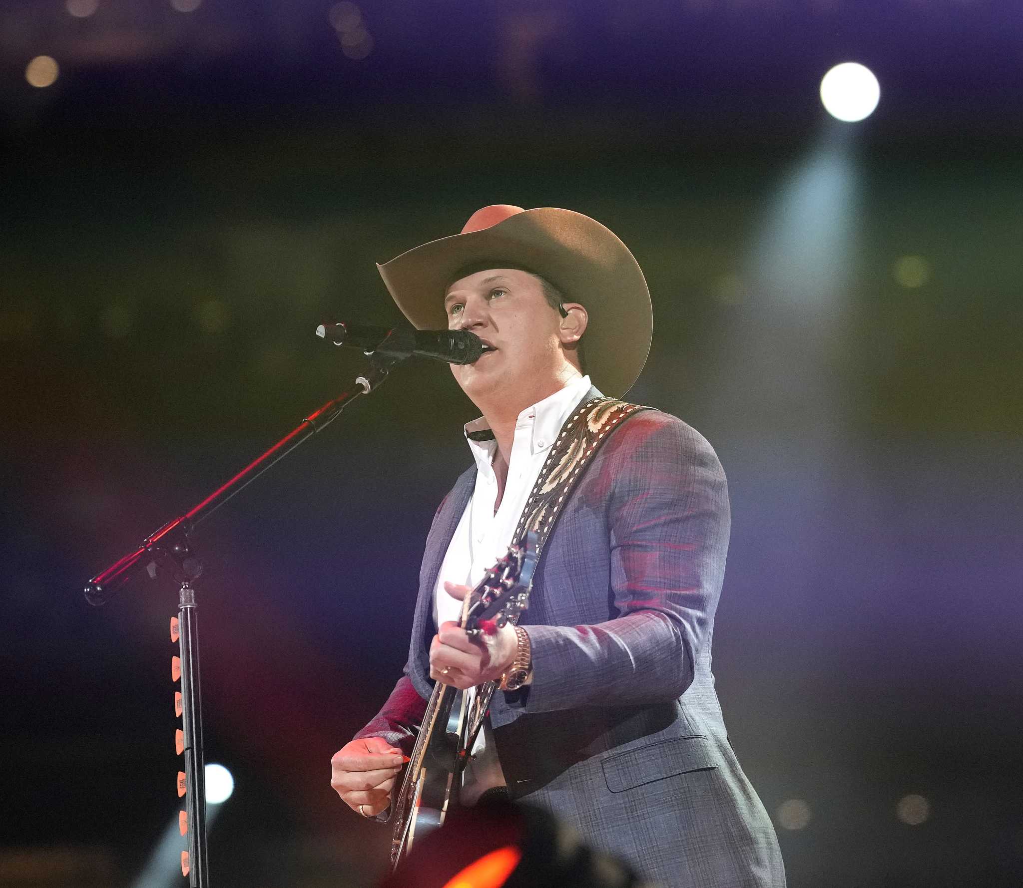 2025 Houston rodeo performers: Jon Pardi brings 'Honkytonk Hollywood ...