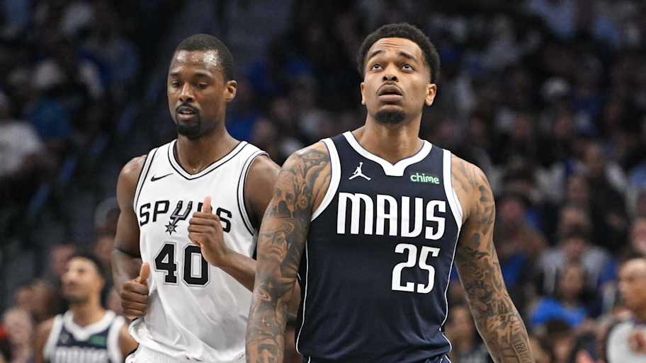 Mavericks starter upgraded on injury report against Spurs